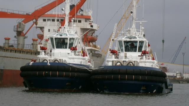PIRIOU Delivers Two Tugs to Boluda France PIRIOU Delivers Two Tugs to Boluda France